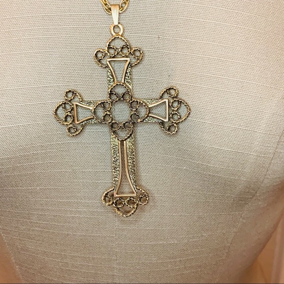 Sarah Coventry | Jewelry | Vtg Sarah Coventry Ltd Edition 973 Cross ...
